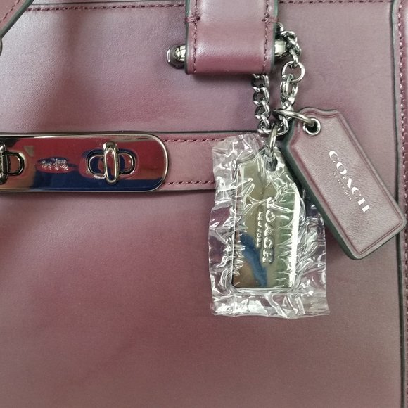 Coach | Bags | Coach Swagger 27 In Glovetanned Leather Oxblood | Poshmark